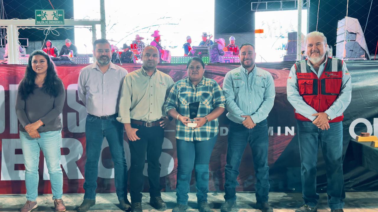 Orla Camino Rojo Celebra el Día del Minero 2024 con Emoción y Agradecimiento | Outletminero